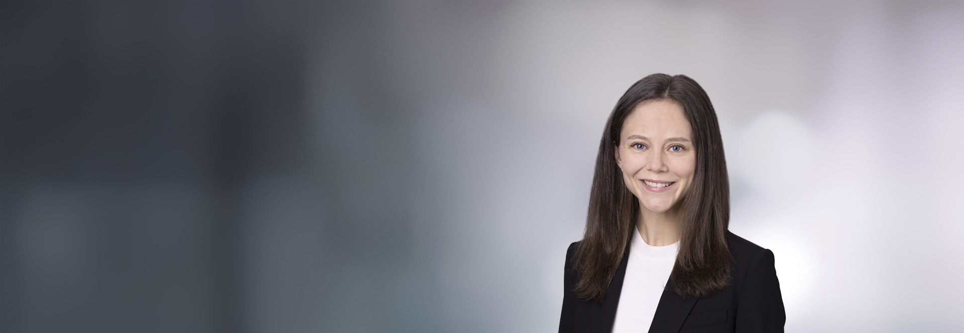 Biography | Meghan Rohan