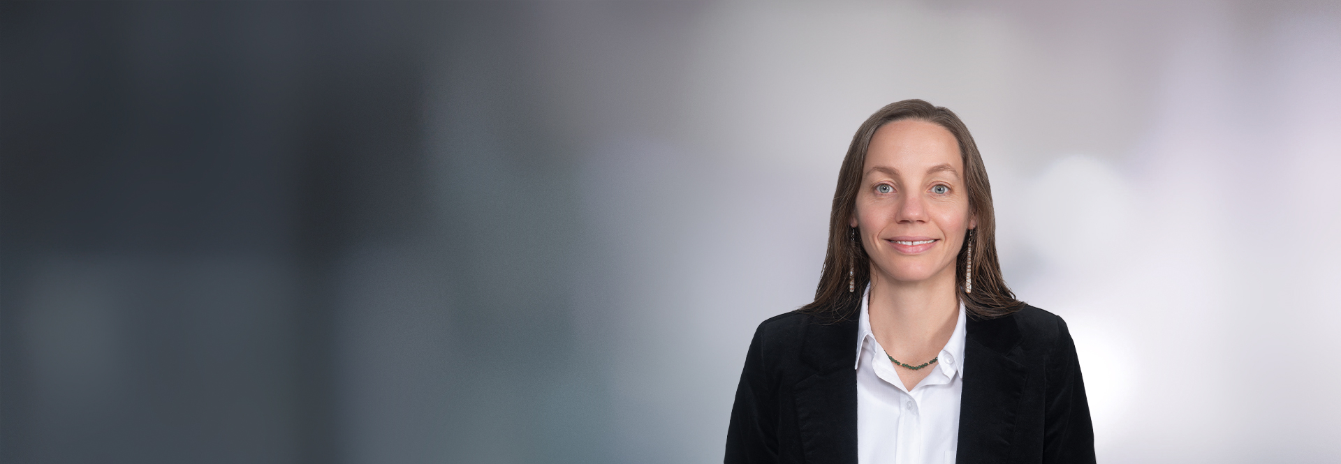 Biography | Sarah D. Wellings